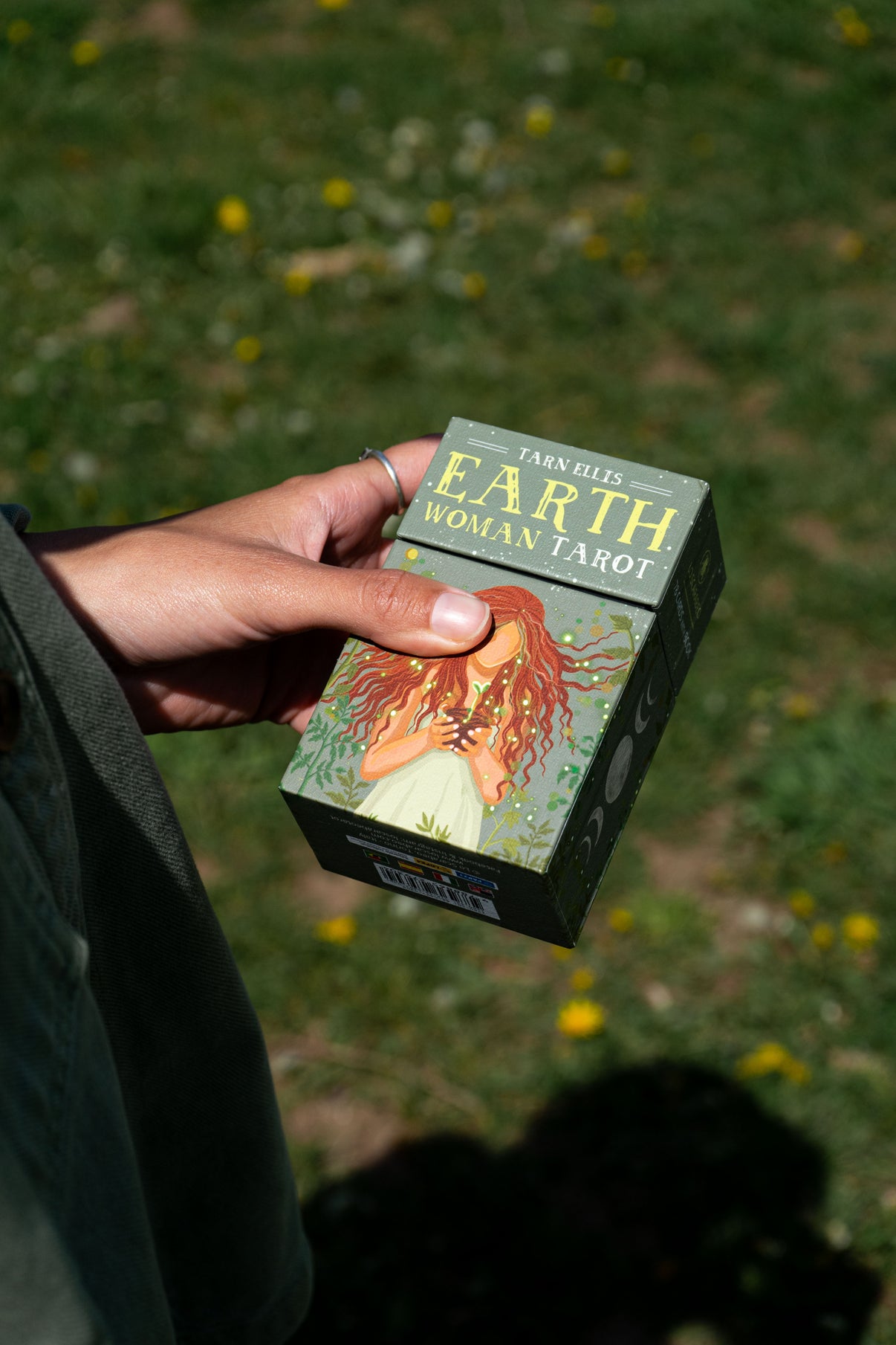 Earth Woman Tarot – Tarn Ellis Art